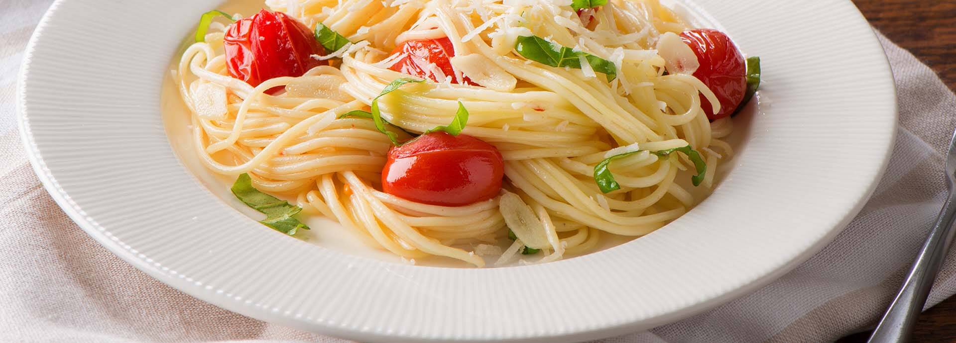 Thin Spaghetti Cherry Tomato Toss | American Beauty